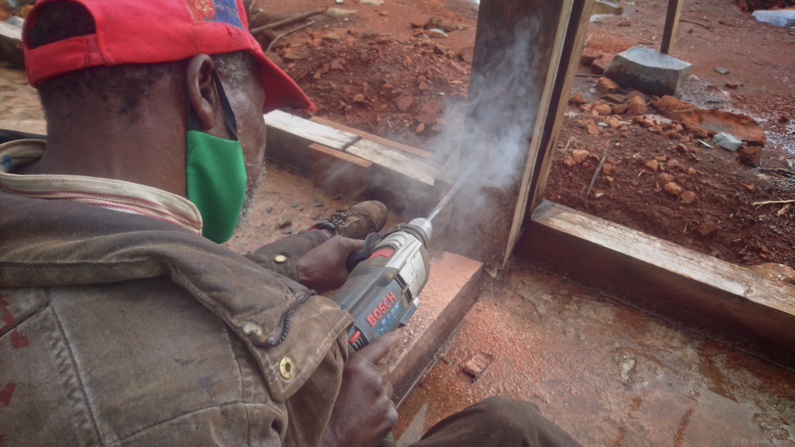 Drilling Eucalyptus with 450 mm rebar drill bit | Eastern Highlander